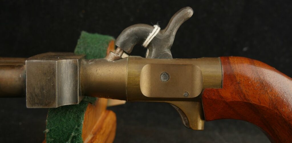 GR-0324-6032, Reproduction 3 Barrel Percussion Duck Foot Pistol ...