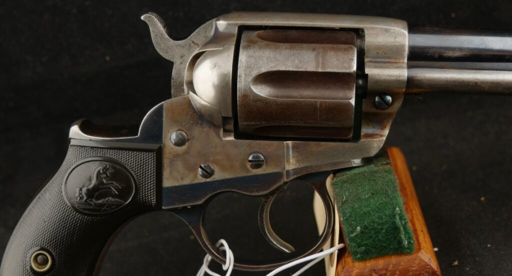 GR-1225-6735, Colt Model 1877 Lightning. .38. 6 Shot. BUY NOW – Antique ...
